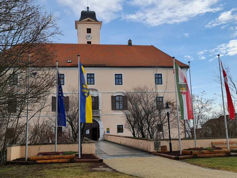 Schloß Vösendorf - Cycle Routes and Map | Komoot