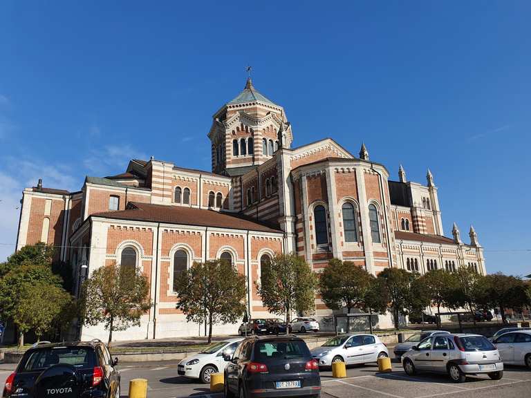 Chiesa del Santissimo Redentore,Duomo di Lonigo: Wanderungen und ...
