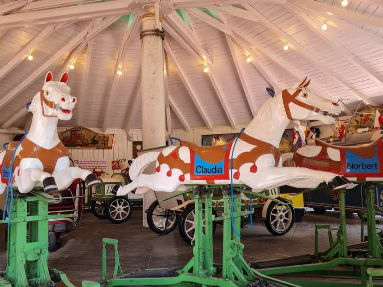 Ringelspiel im Böhmischen Prater: Wanderungen und Rundwege | komoot