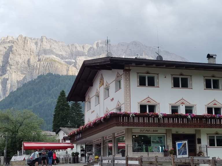 Val Gardena Railway Trail from Selva to Wolkenstein | wandeling | Komoot