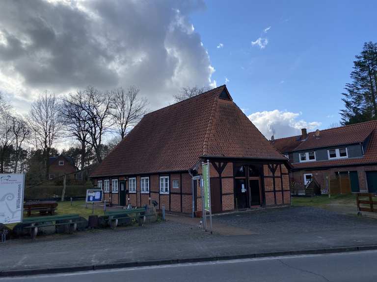 Archäologisches Museum in Oldendorf (Luhe) Routes for Walking and ...