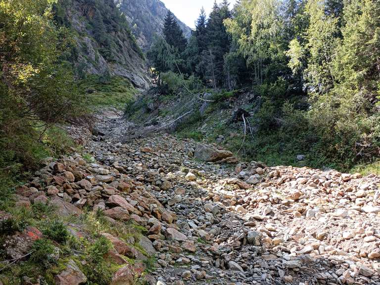 Schöner Weg am Fluss entlang wandelroutes en hikes | Komoot