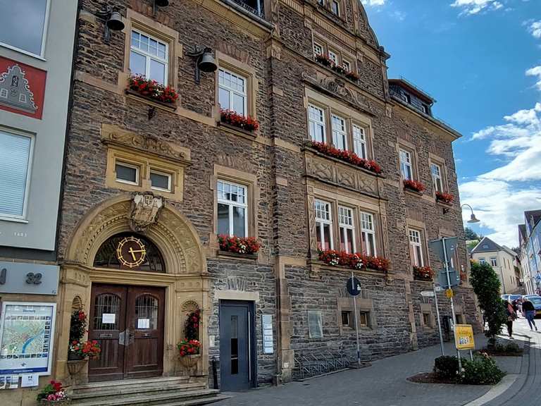 Altes Rathaus: Wanderungen und Rundwege | komoot