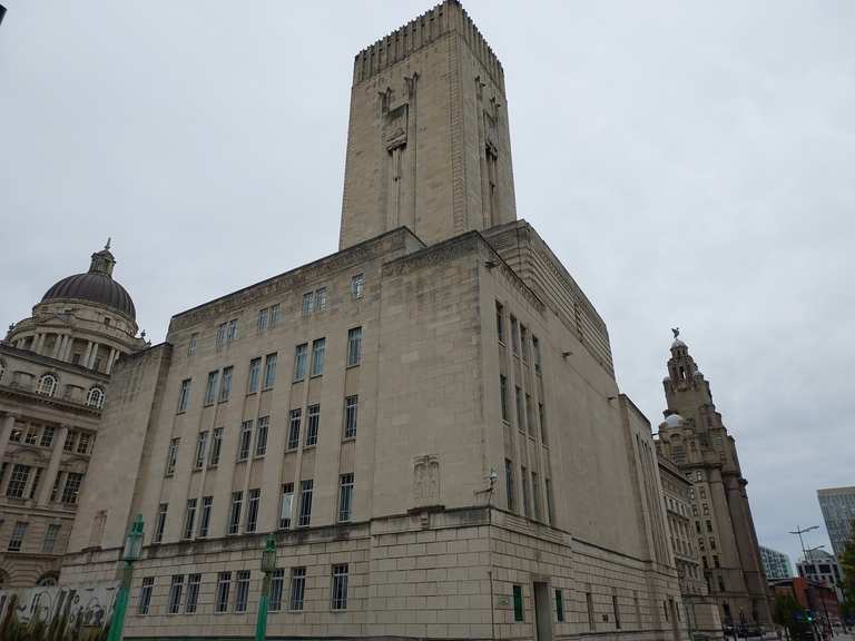 George 's Dock Building Routes for Walking and Hiking | Komoot