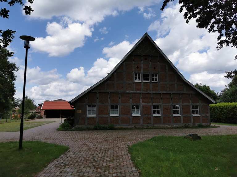 Heimathaus Geeste: Wanderungen und Rundwege | komoot