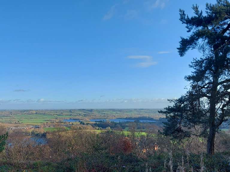 Billberry Hill viewpoint Routes for Walking and Hiking | Komoot