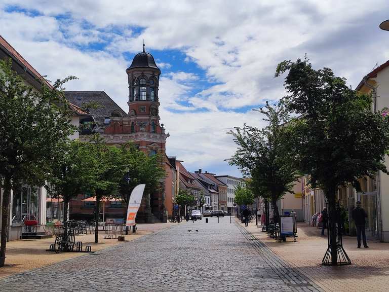 Parchim: Ehemaliges Kaiserliches Postamt Routes for Walking and Hiking ...