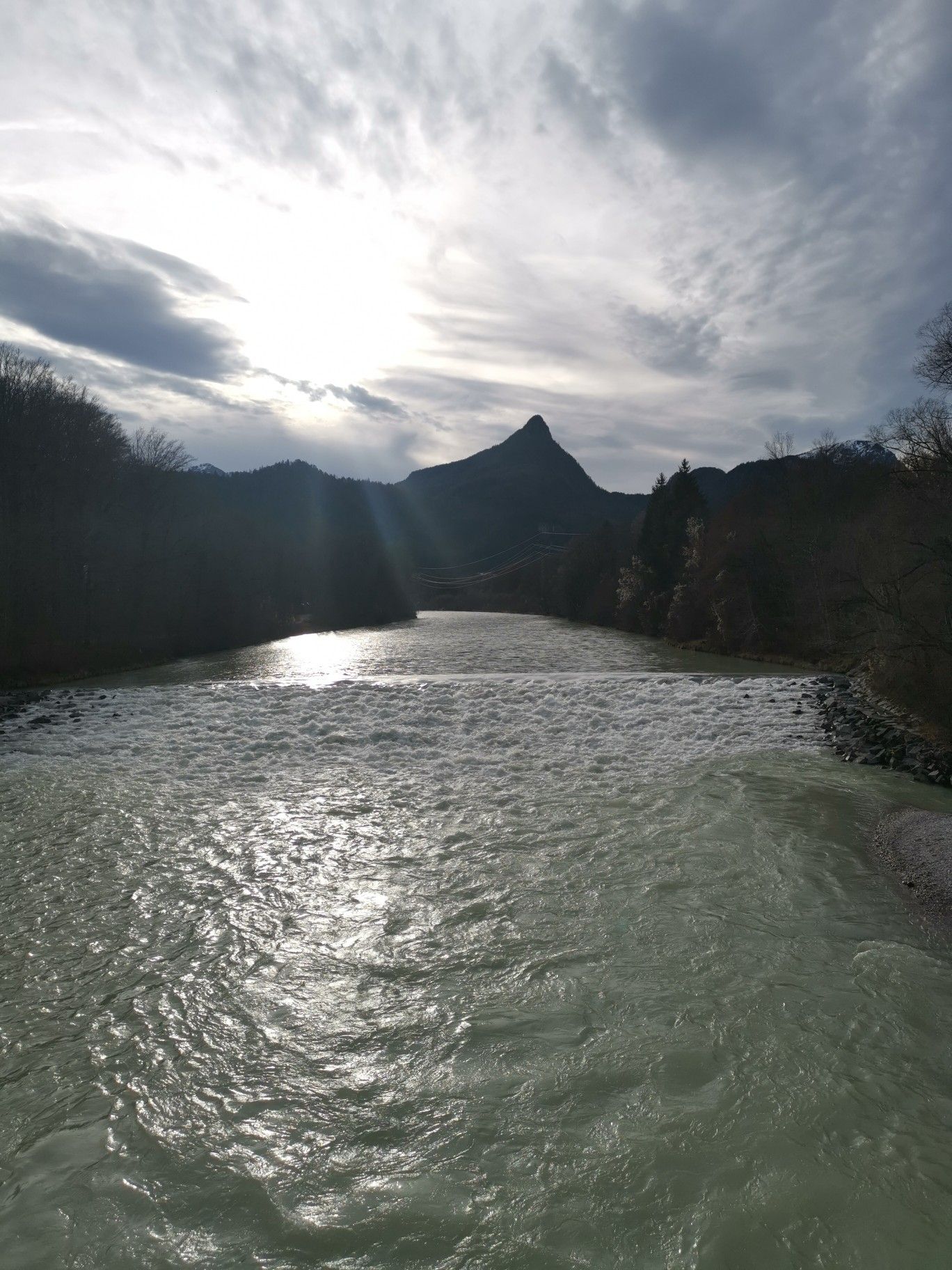 Saalachbrücke – Blick von der Nonner Steg Brücke Runde von Sankt Zeno ...