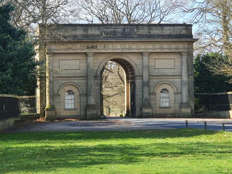 Harewood House loop from Leeds via Eccup Reservoir | ride | Komoot