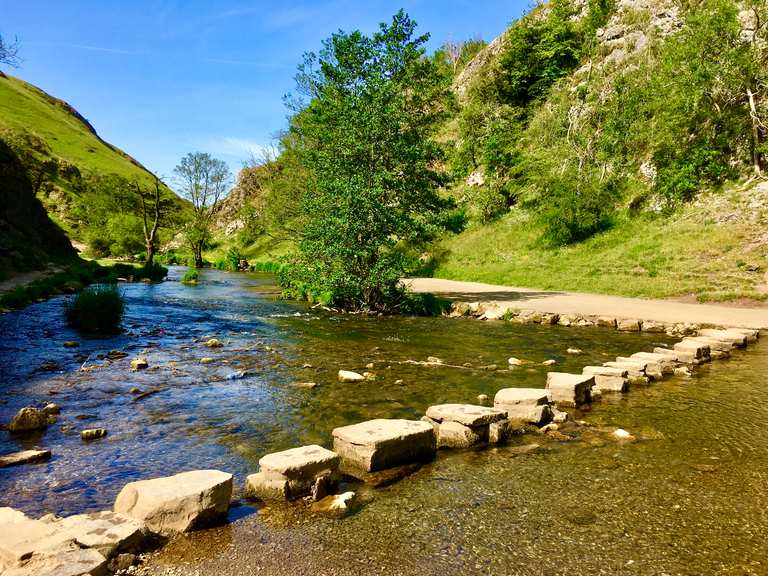 Boucle Thorpe Cloud & Dovedale Stepping Stones — Parc national du Peak ...