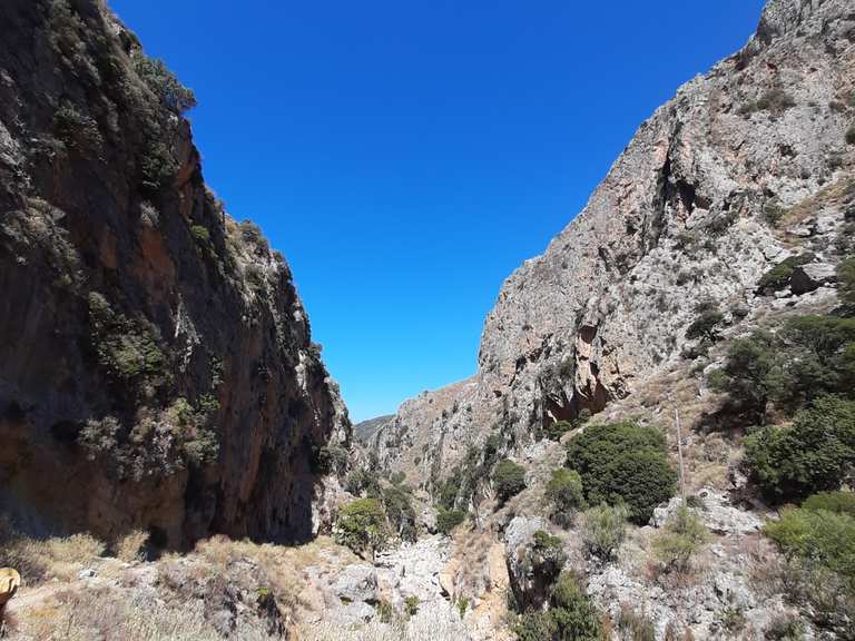 topolia-schlucht-wanderungen-und-rundwege-komoot