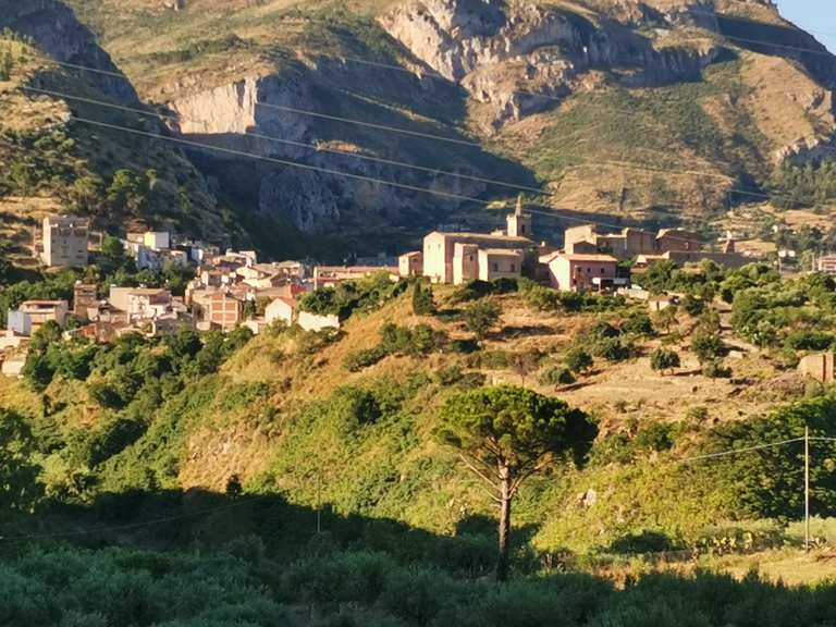 Collesano: Rennradfahren und Rennradtouren | komoot