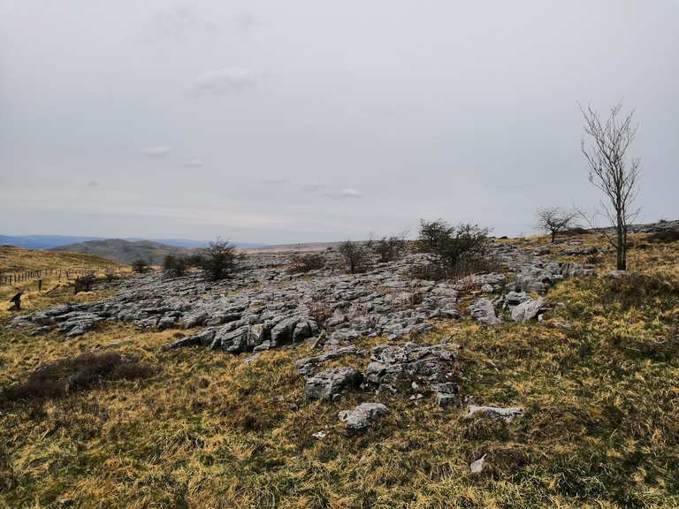 Boucle Fan Nedd, Fan Gyhirych & Maen Madoc depuis Blaen Llia — Bannau ...
