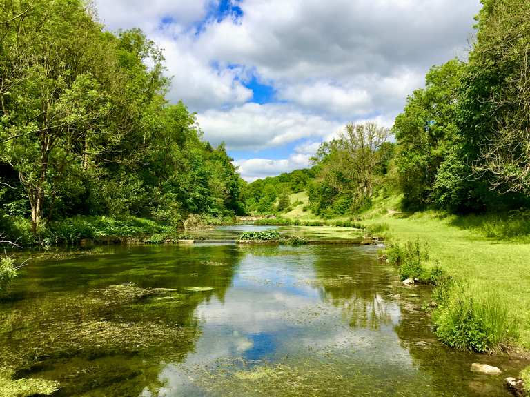 Haddon Hall & Lathkill Dale loop from Bakewell — Peak District National ...