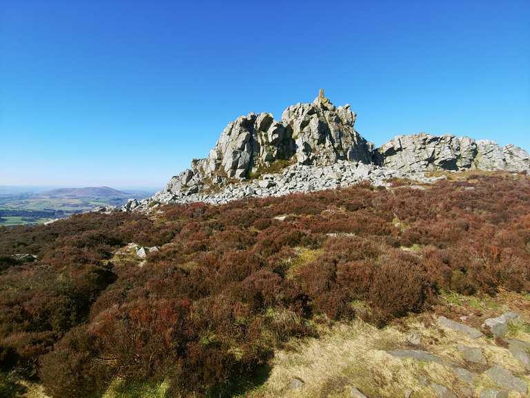 Stiperstones National Nature Reserve Schleife über Devil's Chair und ...