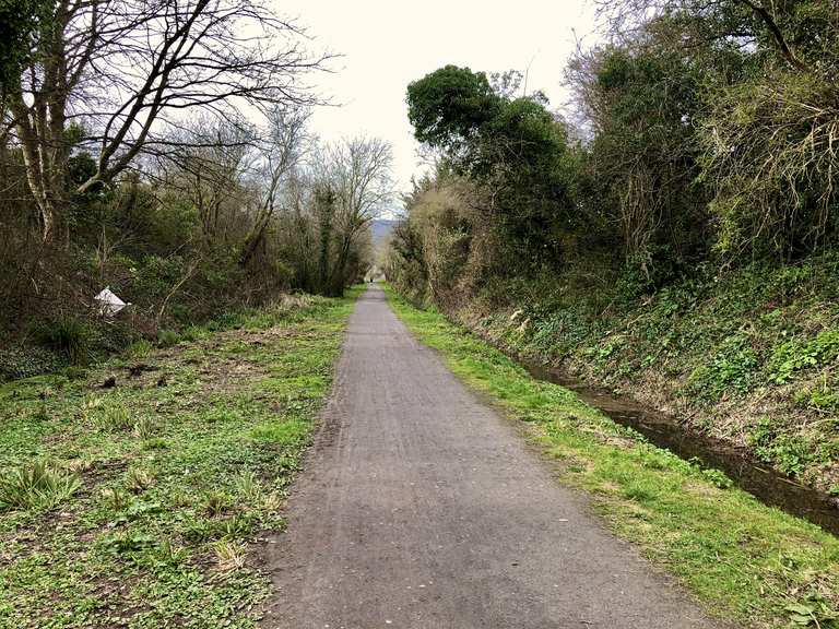 Family-friendly Strawberry Line from Yatton to Cheddar | gravel ride ...