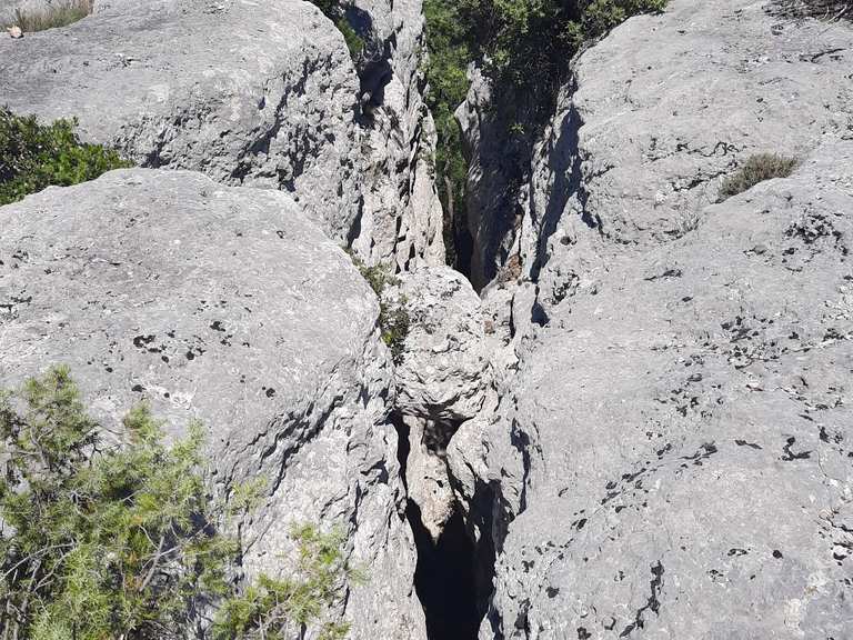 Point de vue sur les gorges du Caramy - Itinéraires de rando et marche ...