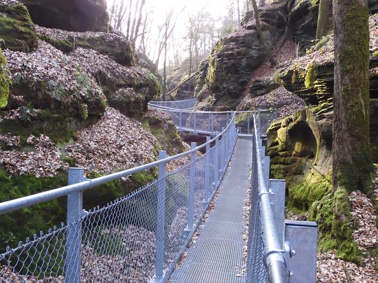 Sentier local B2 — A travers les paysages rocheux aventureux de Berdorf ...