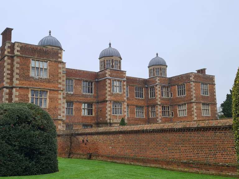 Doddington Hall et Giant Café - Itinéraires vélo et carte | Komoot