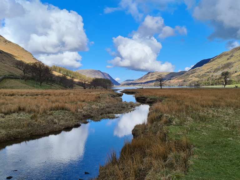 Sendero de la orilla sur de Buttermere: Rutas de senderismo y caminatas ...
