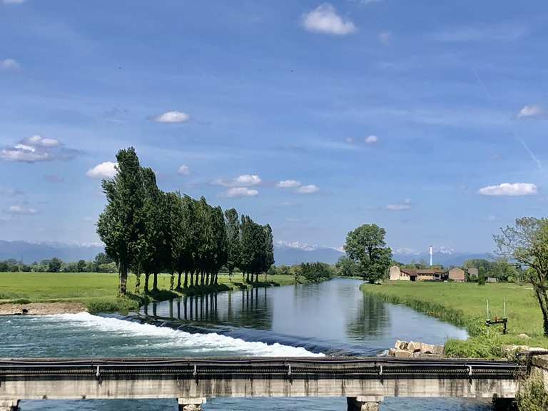Anello tra le sponde del Canale della Muzza ed il Castello di ...