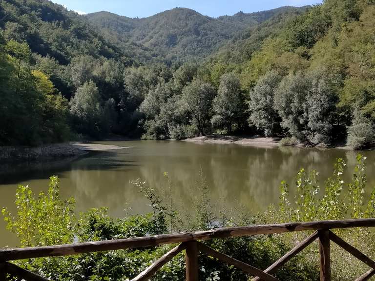 Lago di Ponte: Wanderungen und Rundwege | komoot