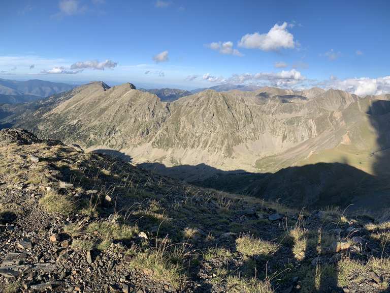 Pic de Nou Fonts et Pic d'Eyne – Randonnée via la vallée d'Eyne – Parc ...