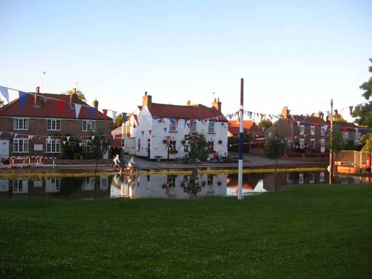 Elvington Village und River Derwent Bridge: Rennradfahren und ...