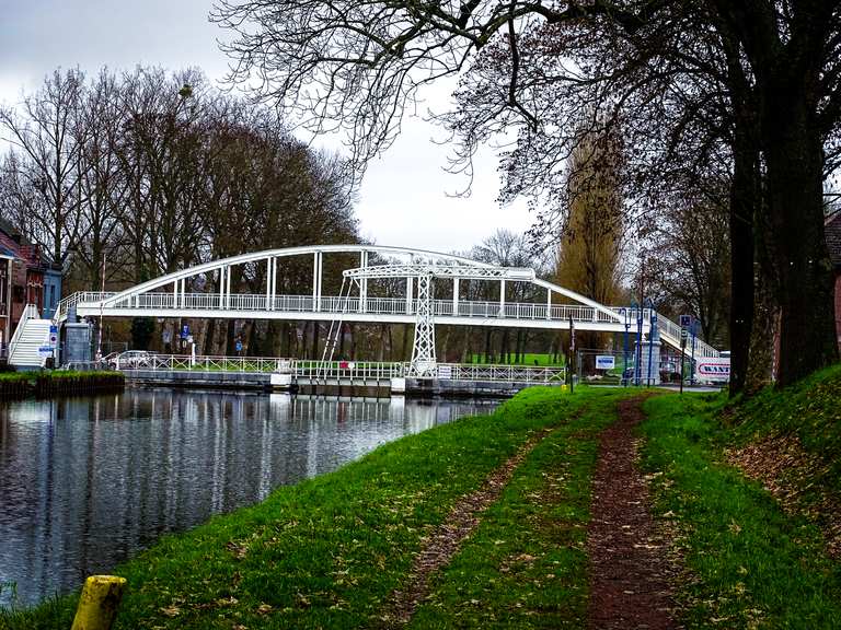 Pont-levis de Strépy-Bracquegnies et maison du pontier: Wanderungen und ...