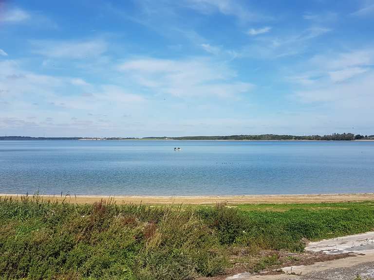 Grafham Water Reservoir Road Cycle Routes and Map | Komoot