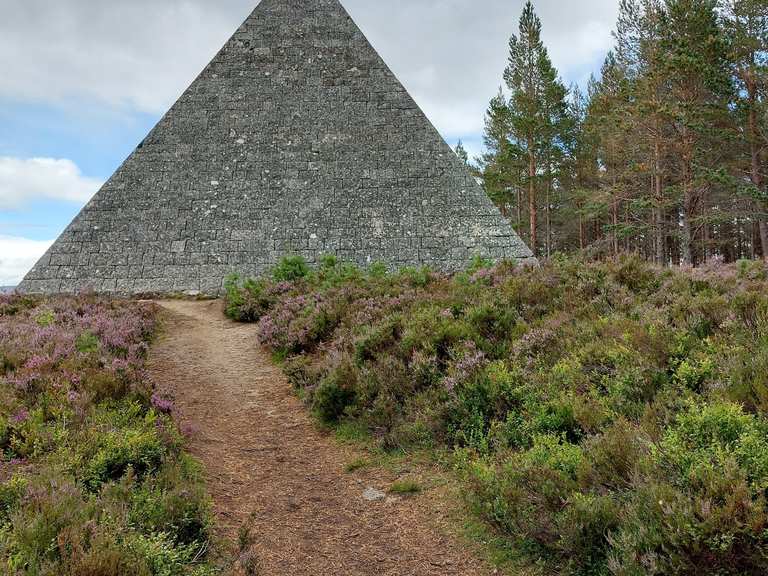 Balmoral Cairns - Prince Albert Pyramid Routes for Walking and Hiking ...