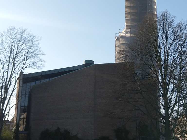 Dietrich-Bonhoeffer Church – Hiking & Cycling Routes | Komoot