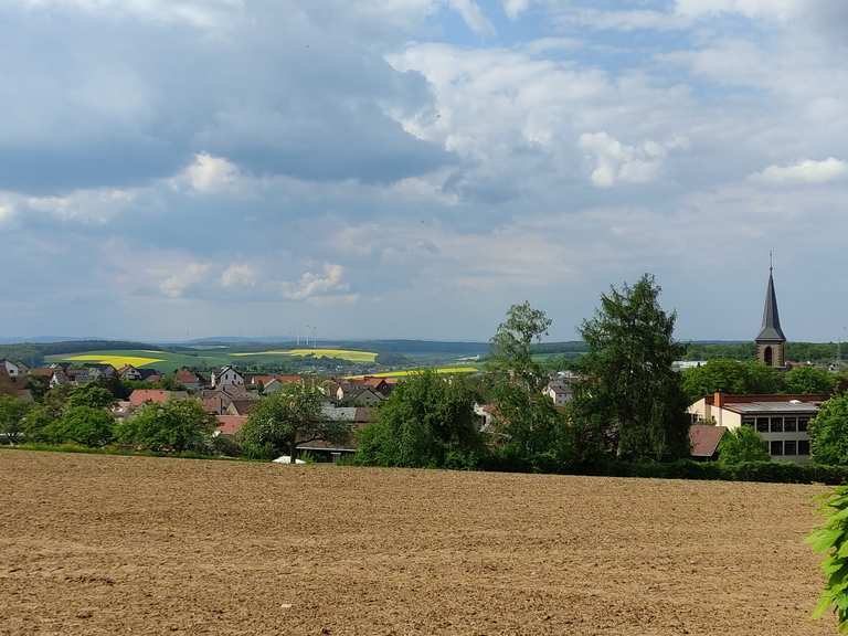 Wayside Shrine (1799) – Hiking & Cycling Routes | Komoot