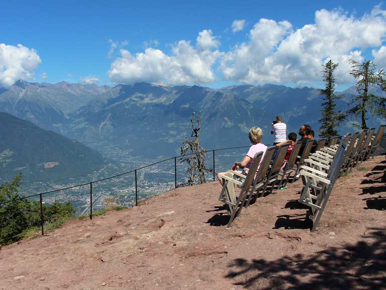 Wunderschöner Weitblick – Blick auf den Ifinger Runde von Hafling ...