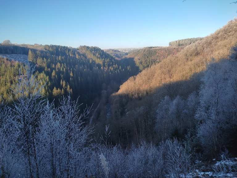 Joli endroit – Beautiful view! 😍 Rondje vanuit Longfaye | wandeling ...