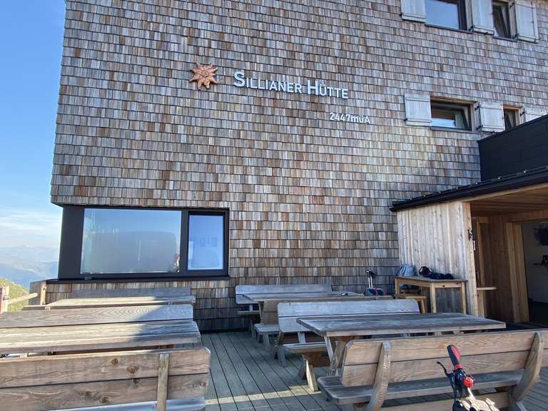 Ausblick auf Sextner Dolomiten – Sillianer Hütte Runde von Moos - Moso ...