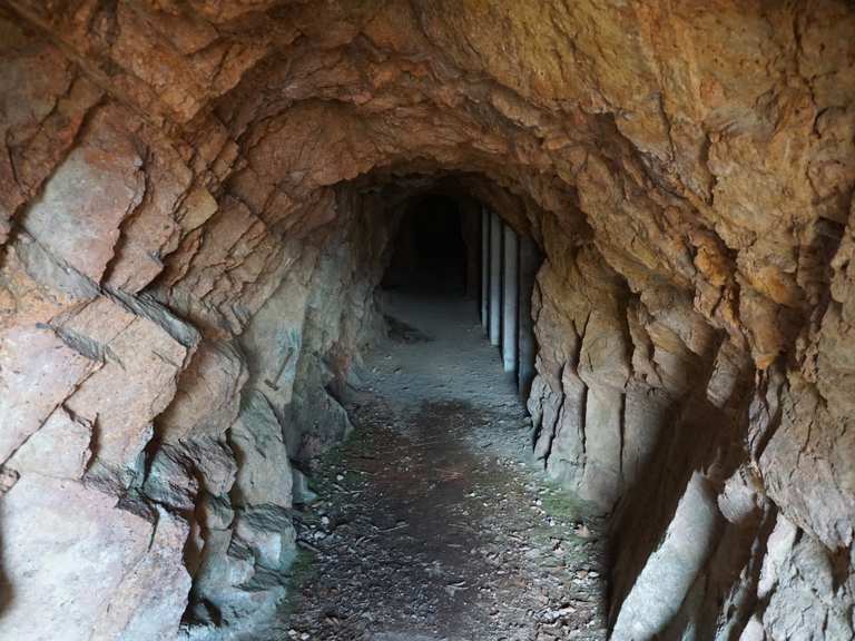 Rocce Rosse - Fortificazioni linea Cadorna : percorsi escursionistici e ...