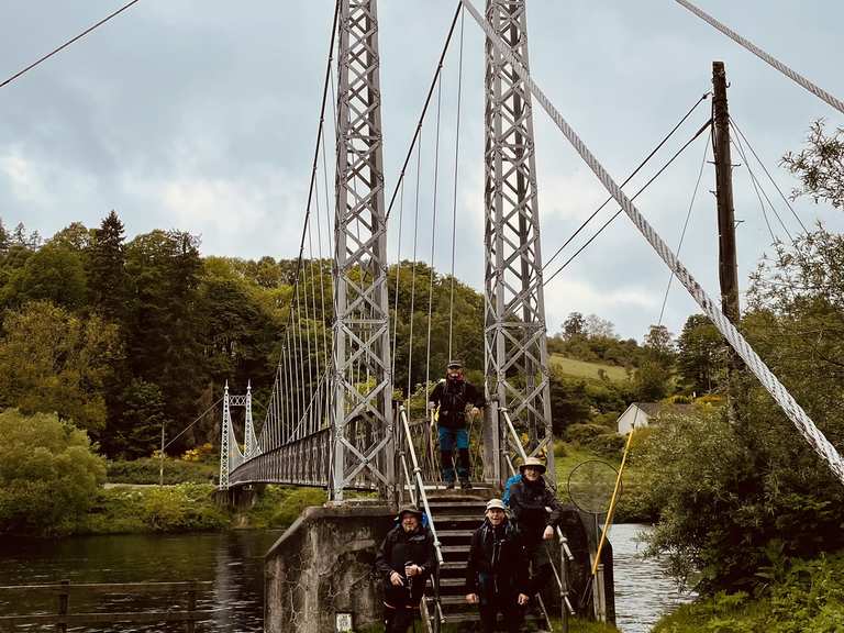 Aberlour Distillery – The Linn Falls loop from Aberlour | hike | Komoot