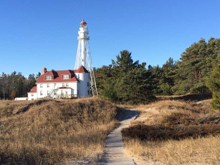 Rawley Point Lighthouse Loop — Point Beach State Forest | randonnée ...