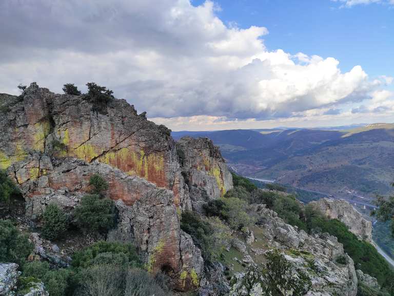 Almuradiel y el Cerro de los Órganos — circular por el Parque Natural ...