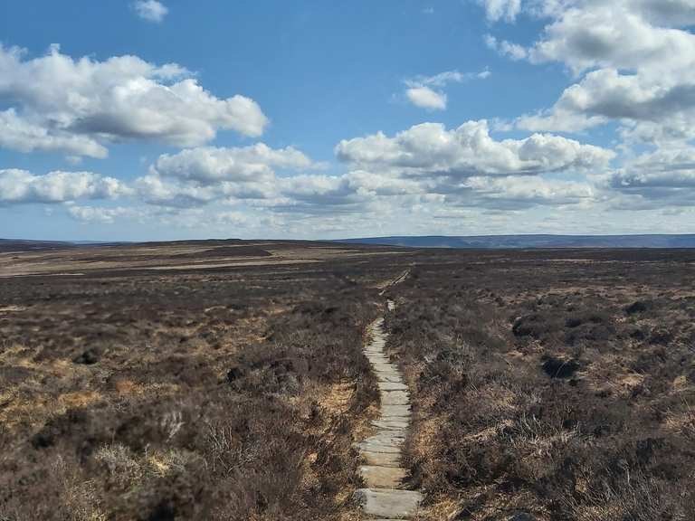 The Quakers' Causeway & Skelderskew Moor loop from Commondale — North ...
