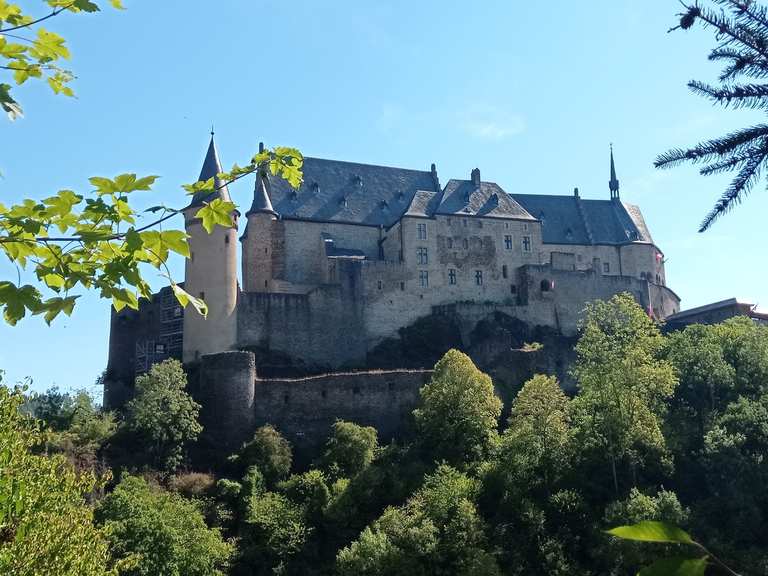 Burg Vianden – Bildchen Kapelle, Vianden Rondje vanuit Vianden ...