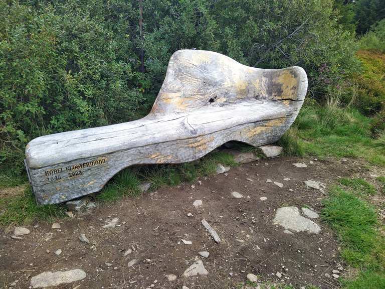 Gipfel HUTSKÁ HORA: Wanderungen und Rundwege | komoot