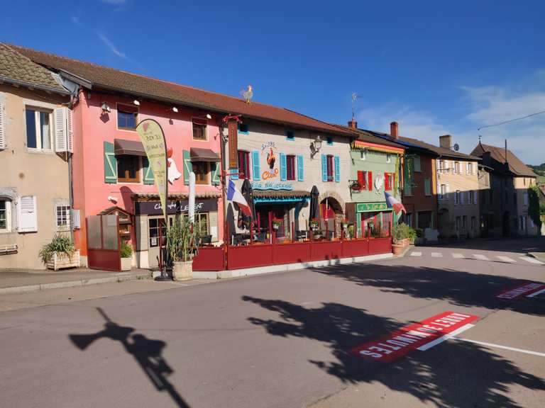 Montagne de Saint-Cyr — loop from Matour | hike | Komoot