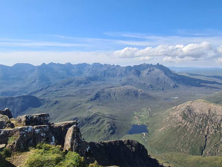 Blà Bheinn Summit Routes for Walking and Hiking | Komoot