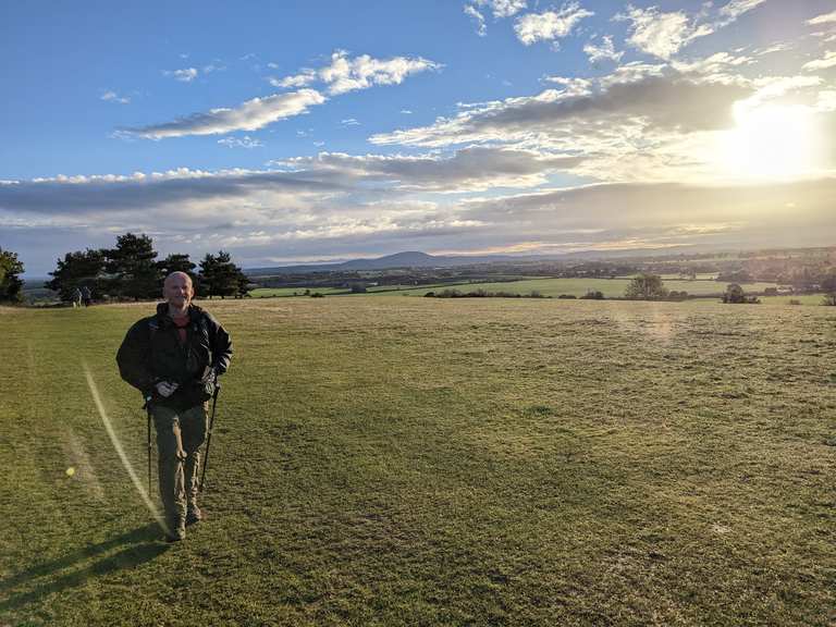 Lyth Hill: Wanderungen und Rundwege | komoot