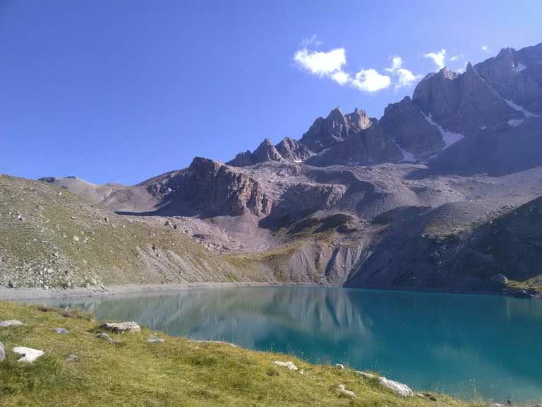 Lac Miroir et lac Sainte-Anne – trail en boucle au Parc naturel ...