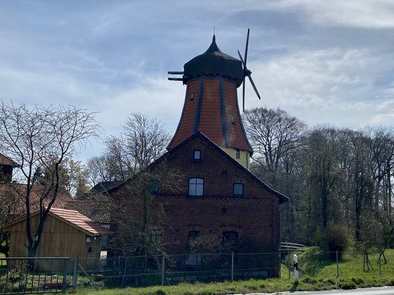 Windmühle Lathwehren-Dunau fietsroutes en kaart | Komoot