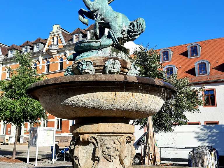 Centaurenbrunnen Frohburg: Wanderungen und Rundwege | komoot