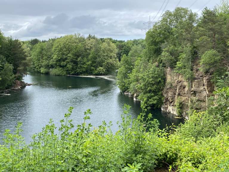 Blick auf Brücke Vogelsberger See mit „Canyon“: Wanderungen und ...